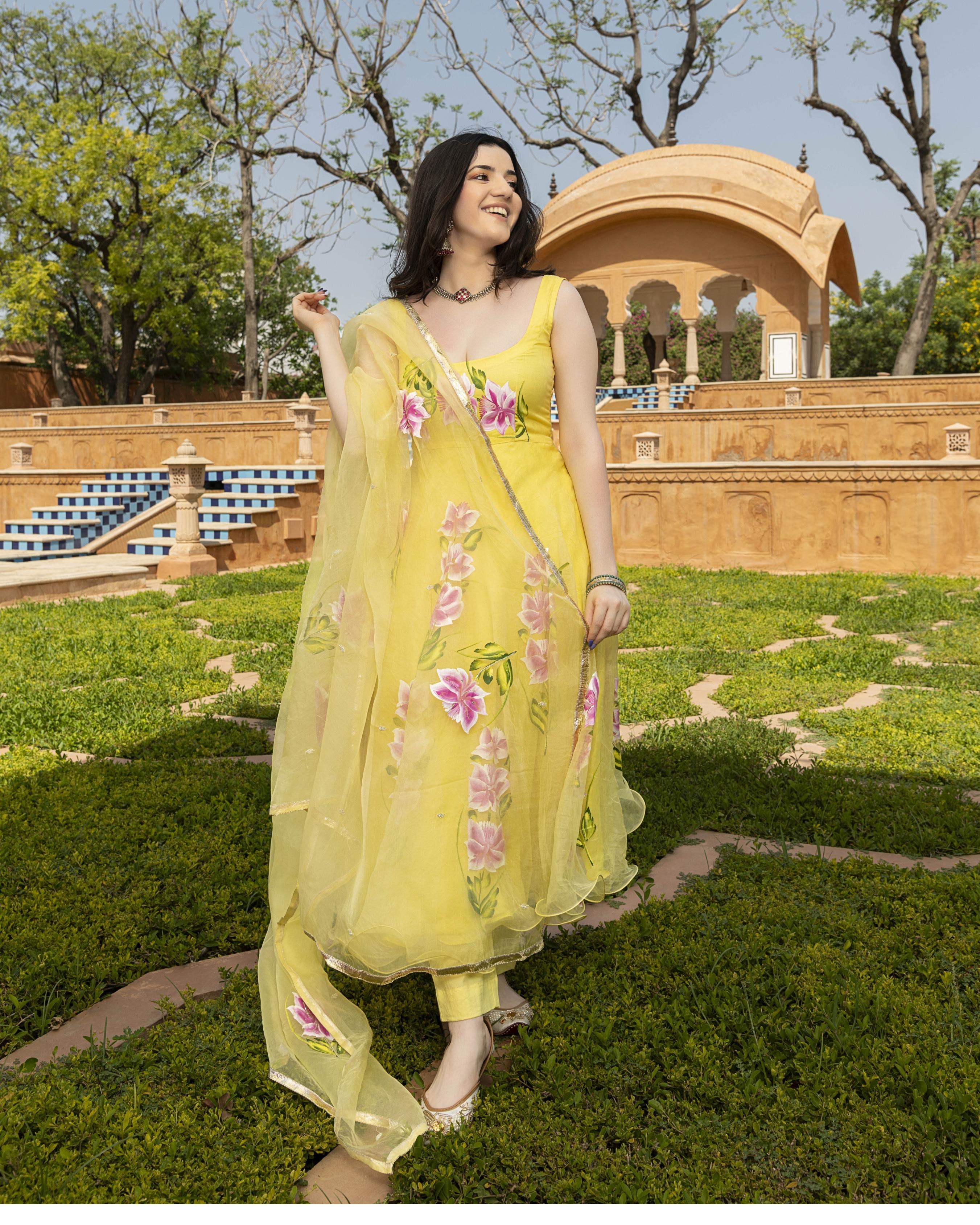 Shop Ahyana Handpainted Organza Suit Set for Women Online in India at ...